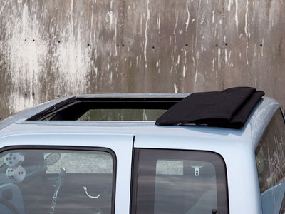 35" x 35" Two Fold Sliding Ragtop Sunroof